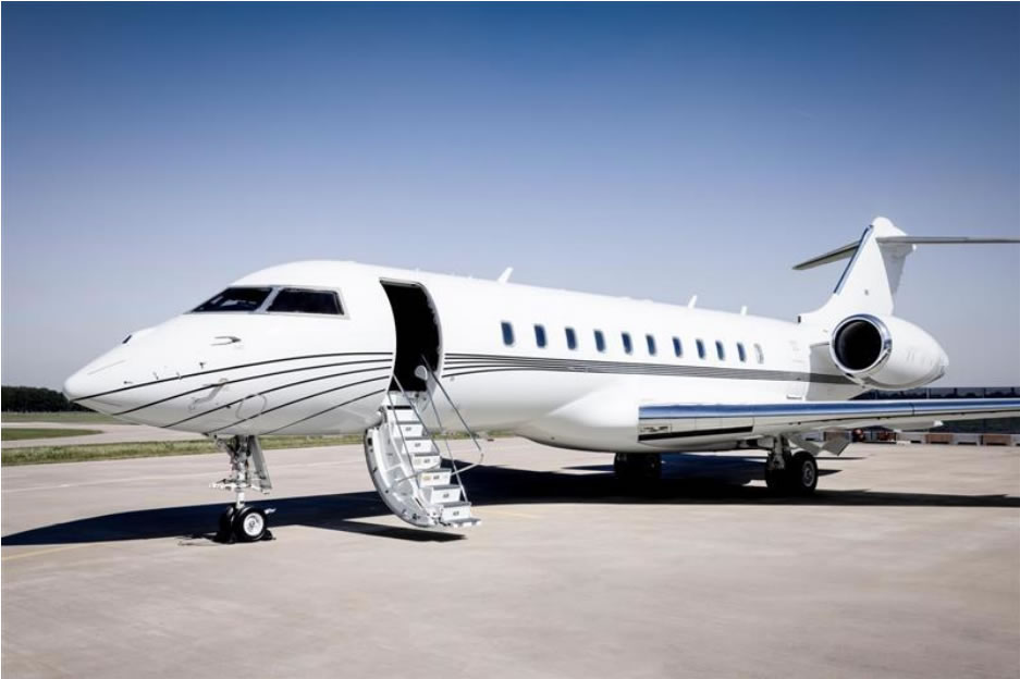 Bombardier Global 5000 private jet charter - Jet Rose